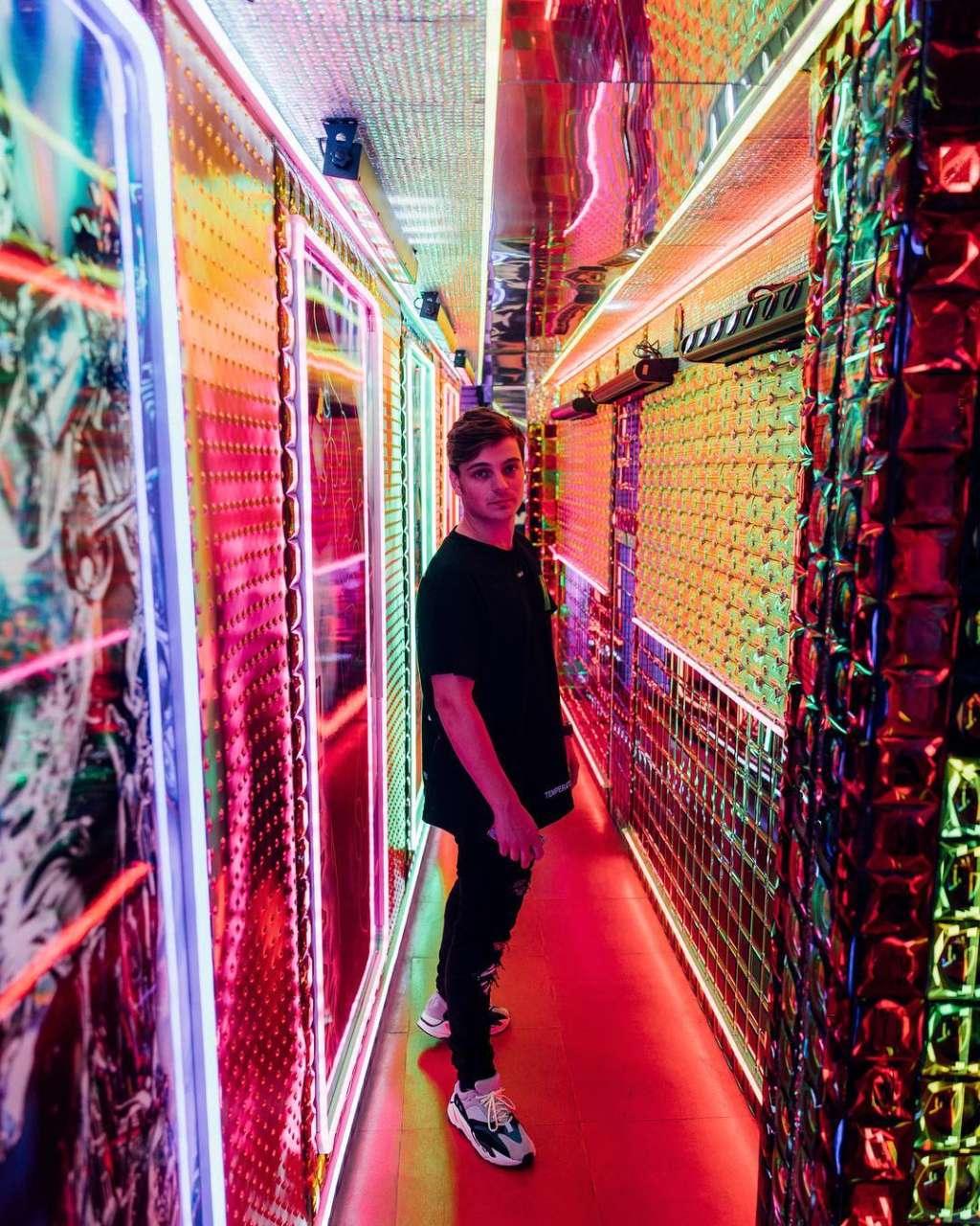 Martin Garrix family in detail: mother, father, siblings, girlfriend ...