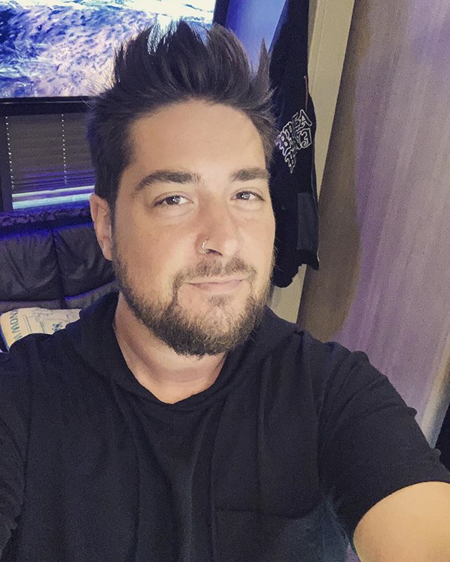 Shaun Foist (Breaking Benjamin) family: mother, father, sister ...