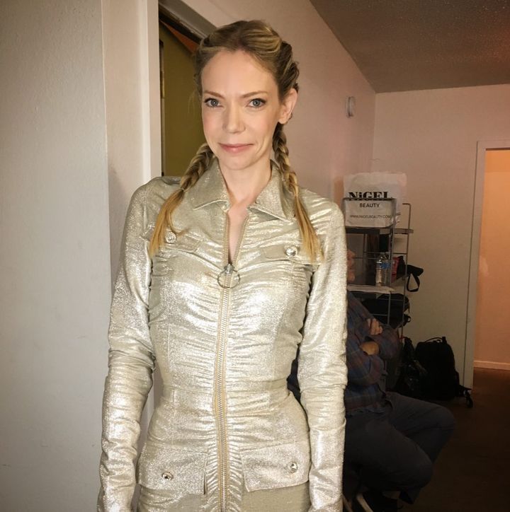 Riki Lindhome family: son, parents, brother - Familycelebs